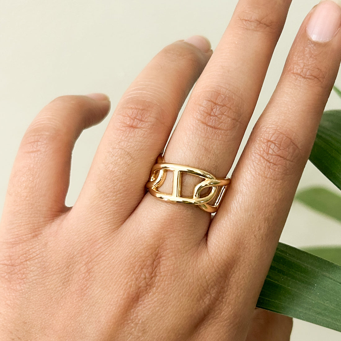 Myra Ring – Ivelle